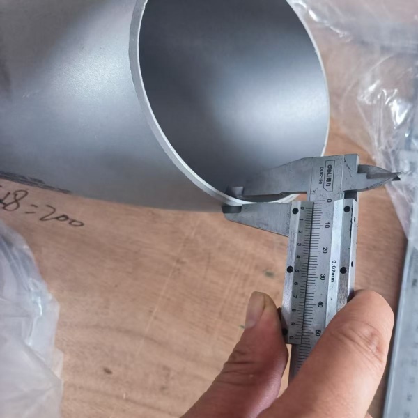 SS 904L (N08904 ) 钢管&管件的订单 - 上海著诚管件制造有限公司